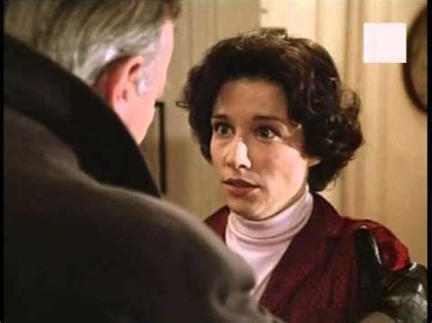 Actress Caitlin Clarke 60 Photos Moonagedaydreamfilm