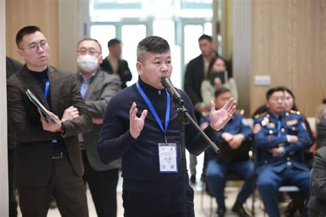 Асуудлаа хэлэлцэж шийдлээ тодорхойлсон “Барилгын чанар аюулгүй байдал стандарт” зөвлөгөөн