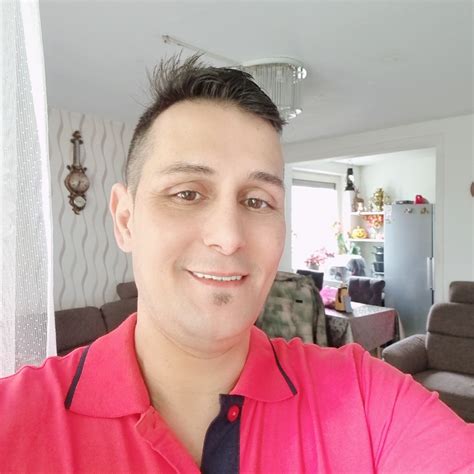 ١ متوجه لحظه قفل شدن شویم وقتی احساس کردید که در برابر توهین نمیتوانید واکنش نشان دهید به