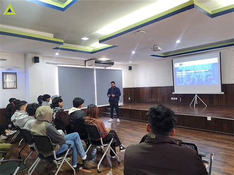Understanding And Combating Misdisinformation