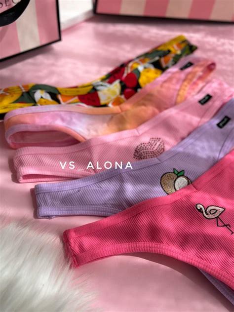 Оригинальный хлопковые стринги в рубчик Vs Pink виктория секрет — цена 290 грн в каталоге