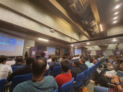 mitesh bagthariya on linkedin aws containeredition communityday