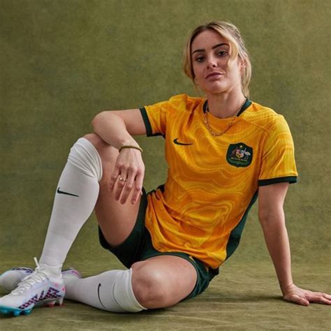 Sarah On Tumblr Ellie Carpenter Appreciation