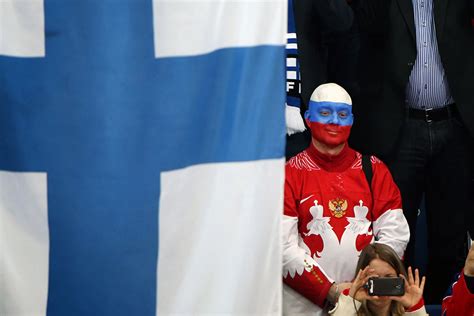 Захарова объяснила как Финляндии восстановить отношения с Россией