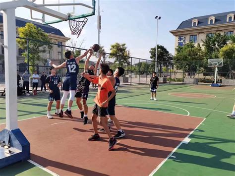 体育艺术学院新老生篮球交流赛顺利举办