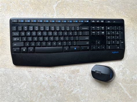 K345 Logitech Wireless Keyboard Mouse Computers And Tech Parts And Accessories Computer Keyboard