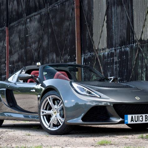 张馨予：一手烂牌打出王炸嫁军三代何捷成“军嫂”