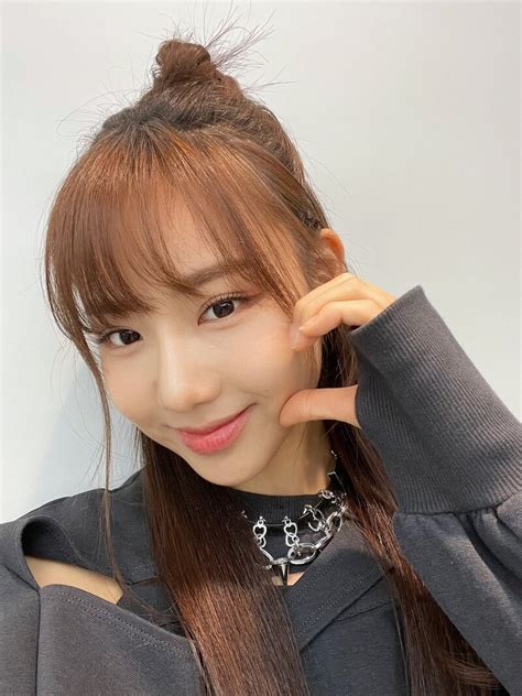 230107 Fifty Fifty Twitter Update Saena Kpopping