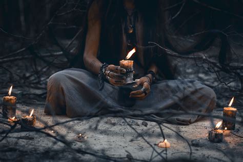 Entre Gatos Negros E Historias De Brujas Los Mitos Y Leyendas