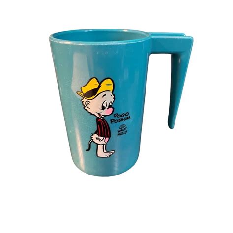 Rare Vintage Disney Pogo Possum Plastic Blue Drinking Cup Handle 4 12