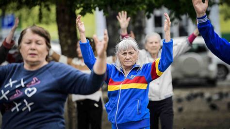 Russia To Raise Retirement Age By As Much As Eight Years Cgtn