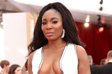 What Was Venus Williams Wardrobe Malfunction At The 2022 Oscars The