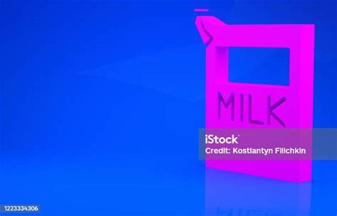 파란색 배경에 격리 된 우유 아이콘용 분홍색 종이 패키지입니다 우유 패킷 기호입니다 미니멀리즘 개념 3d 일러스트레이션 3d