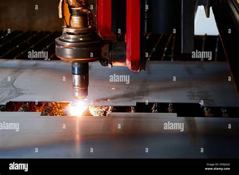 How Does Plasma Cutting Work