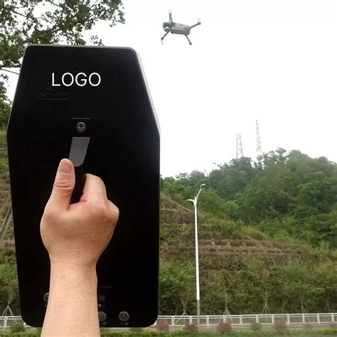 China Portable Drone Jammer Handheld Anti Uav Detection System