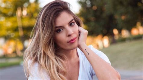 Dalma Maradona Comparti Una Rom Ntica Foto Con El Vestido De Novia Y Realiz Un Agradecimiento