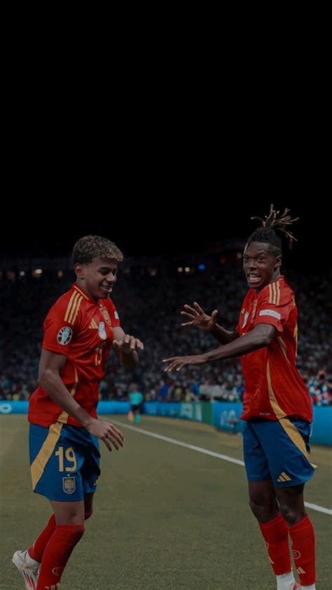 Lamine Yamal And Nico Williams