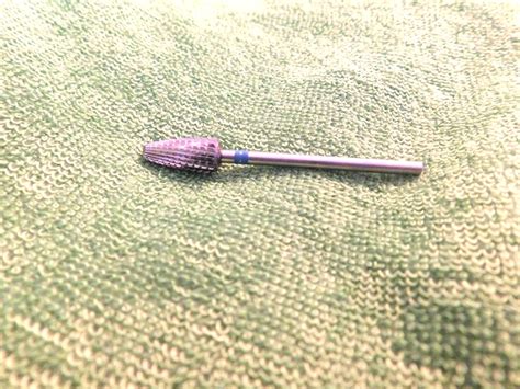 Фрезы для аппаратного маникюра