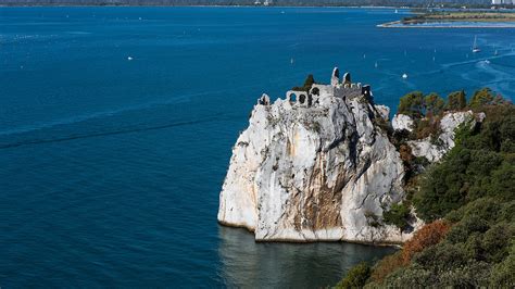 La Rocca Di Duino