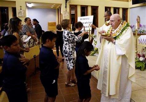 Honolulu Bishop Larry Silva Celebrates All Souls Day Mass In Kapalua Maui Maui Now