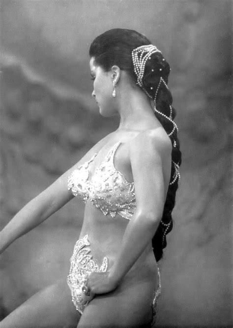 Debra Paget Nude