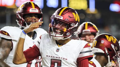 Experts Make A Bold Prediction About Washington Commanders Qb
