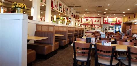 Hometown Buffet 3617 W Shaw Ave Fresno Ca 93711 Usa