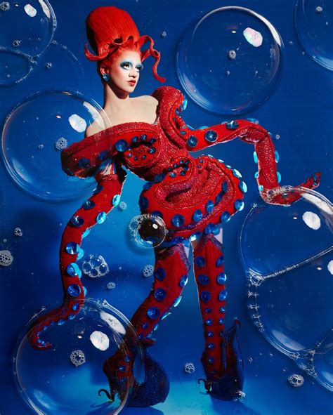 Suzie Toot 💋 So Long Suckers 🐙🫧🫧🫧 So In Love With This Coconut Shell Octopus Look By The