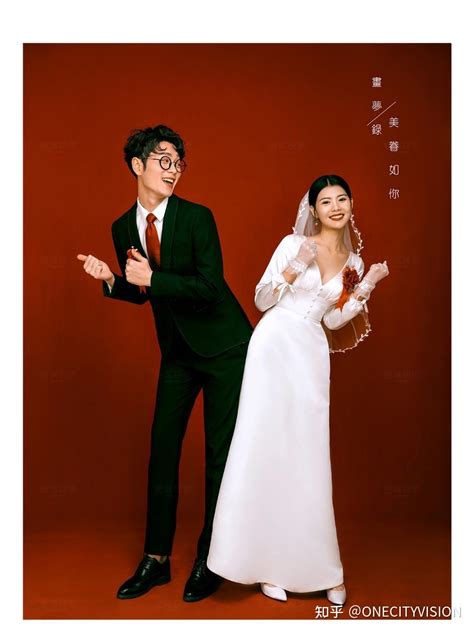 新中式喜嫁风婚纱照丨满屏尽是甜蜜的味道 知乎