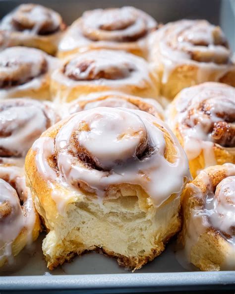 Quick Cinnamon Roll Recipe The Best Irresistible Treat