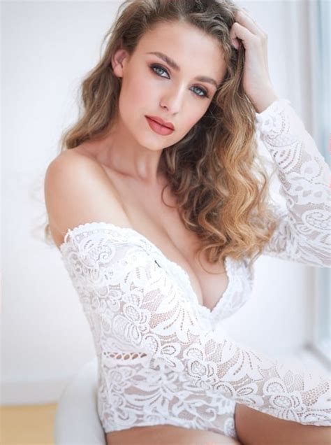 Isabelle S Mentor Model Agency Sheffield