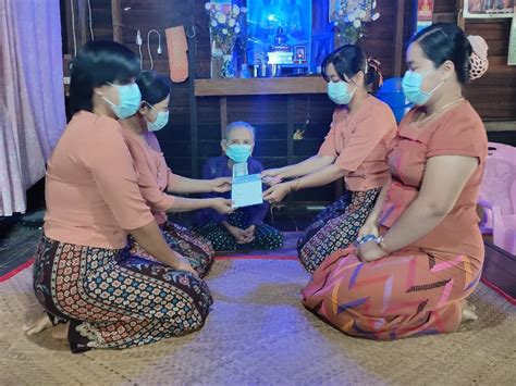 ငပု တောမြို့နယ်တွင် လူမှုဝန်ထမ်းဦးစီးဌာနမှ အသက် ၈၅ နှစ်နှင့်အထက် သက်ကြီးဘိုးဘွားများအတွက် ထောက