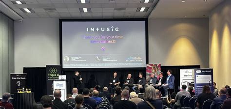 This Was One Of The Most Intense Moments Of My Life Yes Thats Me Pitching To Jordan Rudess