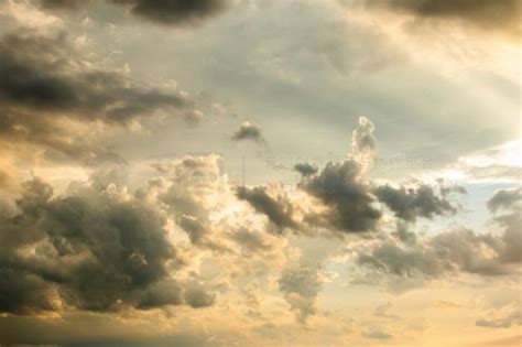 cloudscape免抠元素 色彩缤纷的戏剧性天空与云彩在日落 模板免费下载 jpg格式 626像素 编号68287089 千图网