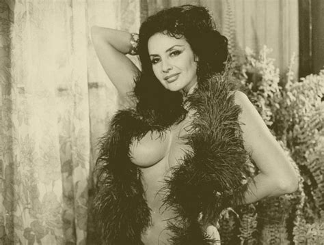 una diva en el agua sensualidad y un engaño la historia detrás del primer desnudo en el cine