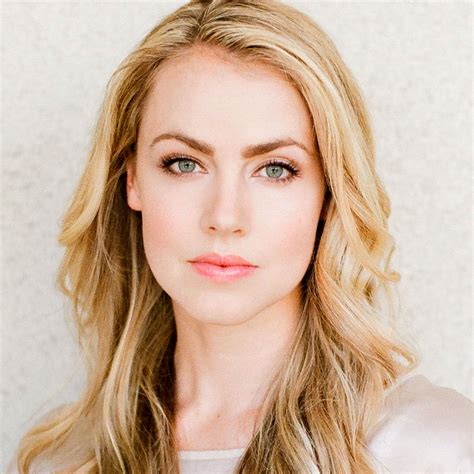 12 Monkeys Star Amanda Schull Heads To Tnts ‘murder In The First