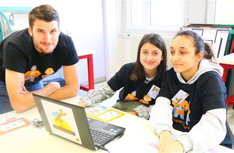 Supercodeurs 2018 Une Matinée Au Collège Le Chapitre à Chenôve Pour