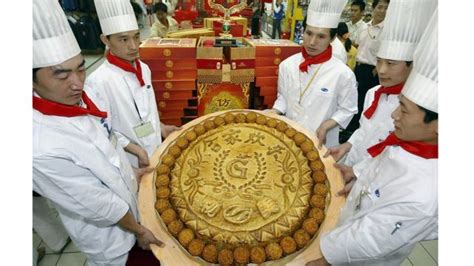 တရုတ်ပြည်က လမုန့်ပွဲတော် Bbc News မြန်မာ