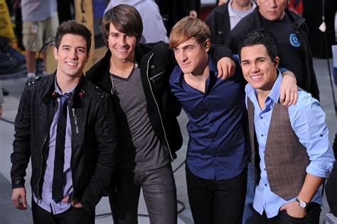 Nickalive Big Time Rush Stars Kendall Schmidt And Carlos Penavega