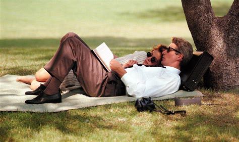 ასტრიდ ლინდგრენი დიდი სიამოვნებით მოგეხმარები და სახლსაც დაგილაგებ თუ საჭიროა ჰოდა