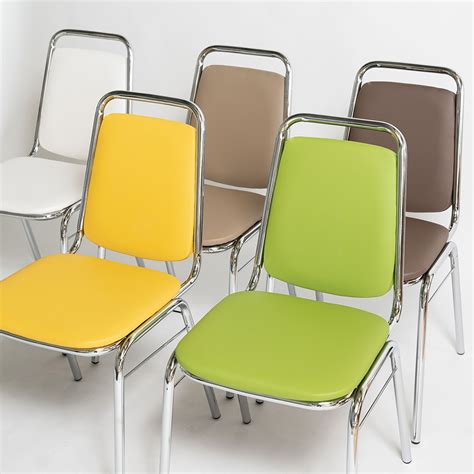 업소용의자 C2572 레바카 체어 인테리어 커피숍 식당 식탁 업소용 카페의자 가죽 철제 실버 포인트 인테리어 디자인 의자 브랜드 체어팩토리 공식 쇼핑몰