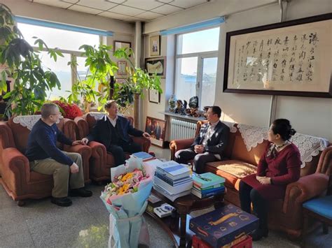 药学院领导班子新年看望慰问杨宝峰院士 心血管药物研究教育部重点实验室