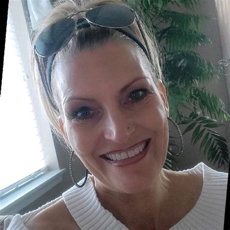 Tracey D Office Management Erickson Dental Care Llc Linkedin