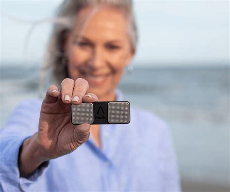 Kardiamobile Ekg Monitor Instant Ekg On Your Phone Alivecor