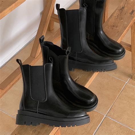 곰블리 단독 🤎자체제작통넓은 하비🤎 스탠딩 앵클 미들 통굽 둥근코 방한 화 첼시 부츠 5cm 가을겨울하객룩데일리데이트