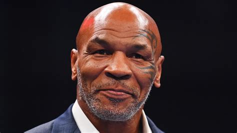 🚨 Mike Tyson Names The Three Legendary Fighters That Inspired Him To