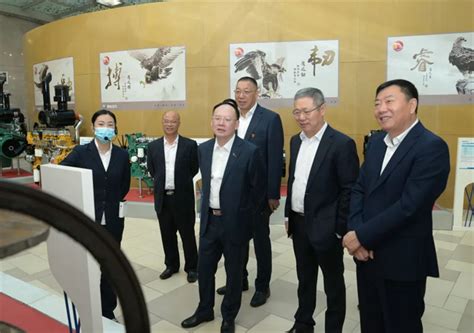 邱现东一行调研解放发动机事业部 第一商用车网 Cvworldcn