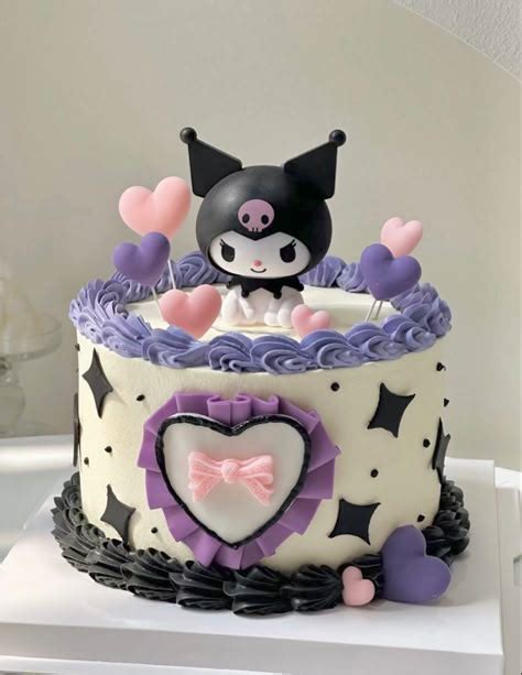 Kuromi Cake