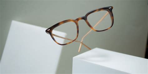 Glasses For Grey Hair 40 Spectacular Styles Banton Frameworks
