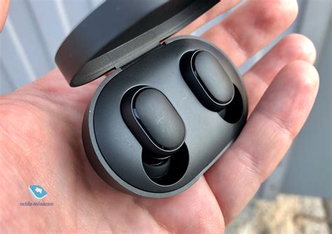 Mobile-review.com Обзор Redmi AirDots от Xiaomi: самые дешевые TW ...